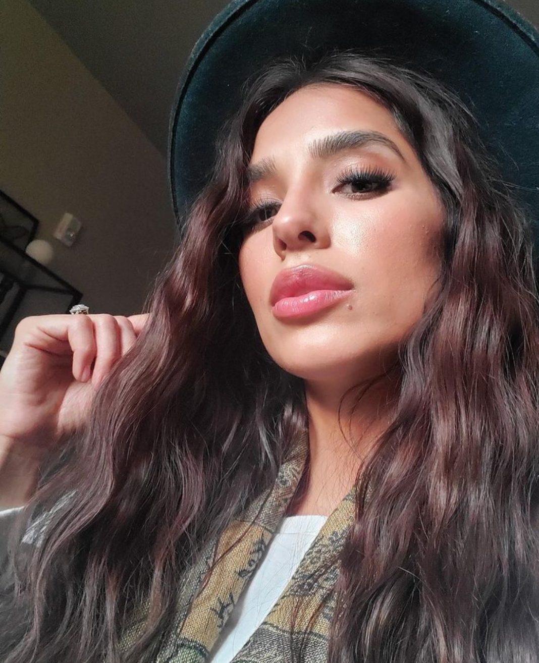 Melissa Soria Hot Photos, Tattoos, And Relationship With Lil Dicky - ABTC