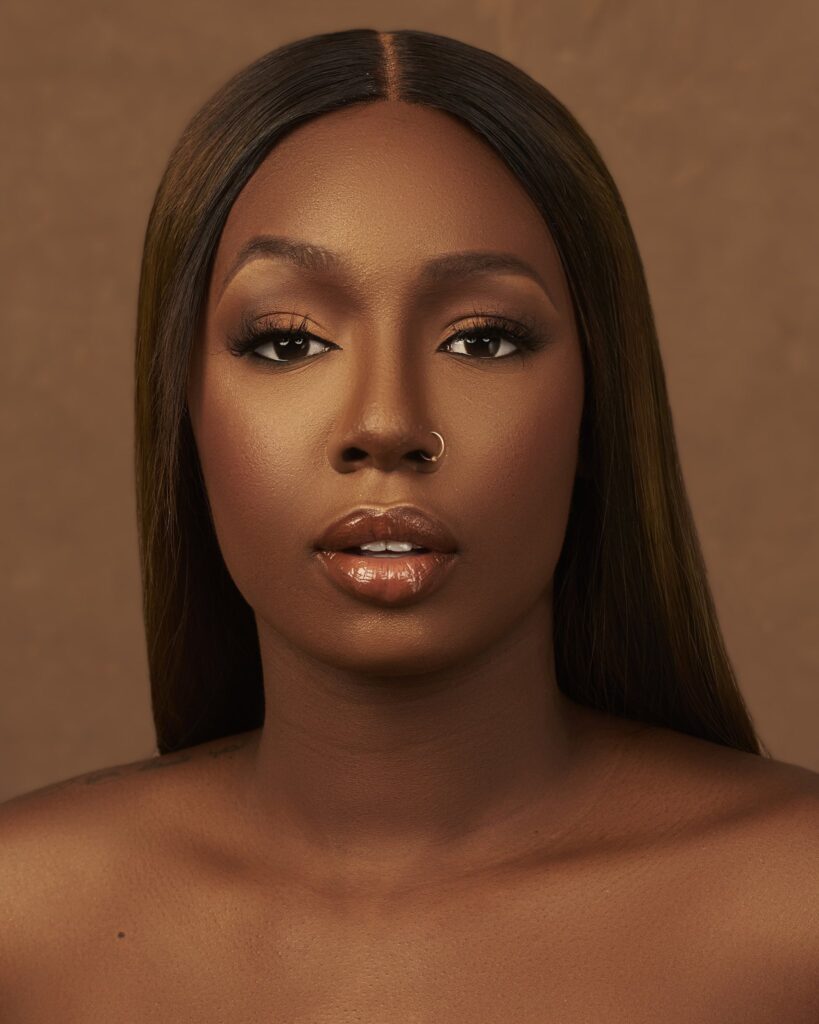 BBNaija Star, Tolanibaj, Get Singed To Management Company, Double Seis ...