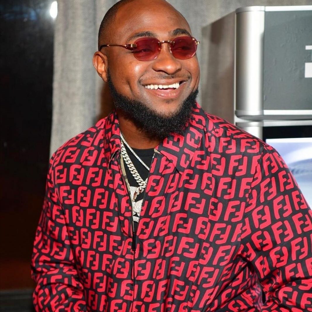 "5th Baby Mama Loading" - Reactions After Davido Hangs Out With ...
