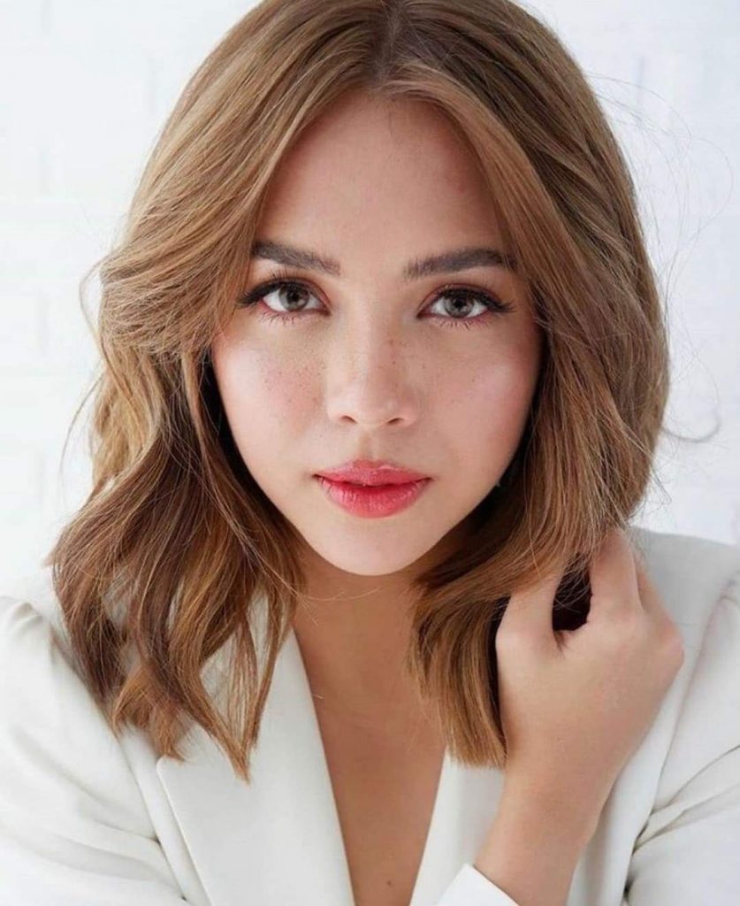 Julia Montes Biography; New Baby, Husband, Boyfriend, Twin Sister ...