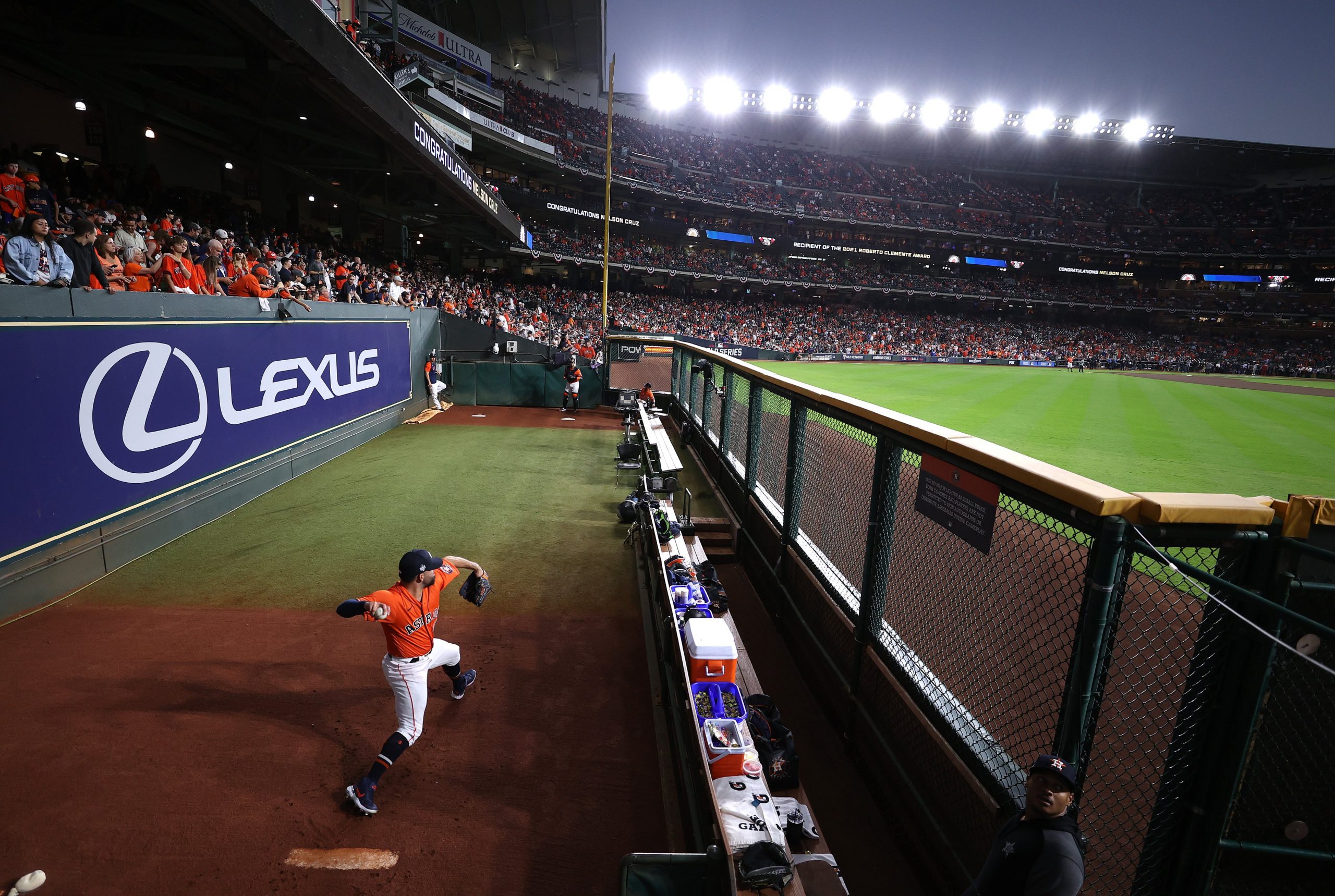 Bullpen Meaning: What Is Bullpen In Baseball And Why PETA Wants It ...