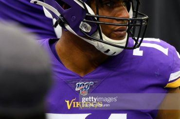 Oli Udoh: Olisaemeka Udoh Contract, Salary, Parents, Combine, Weight ...
