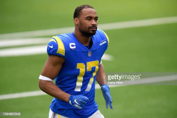 Who Is Robert Woods' Wife Alexandra Barbee? - ABTC