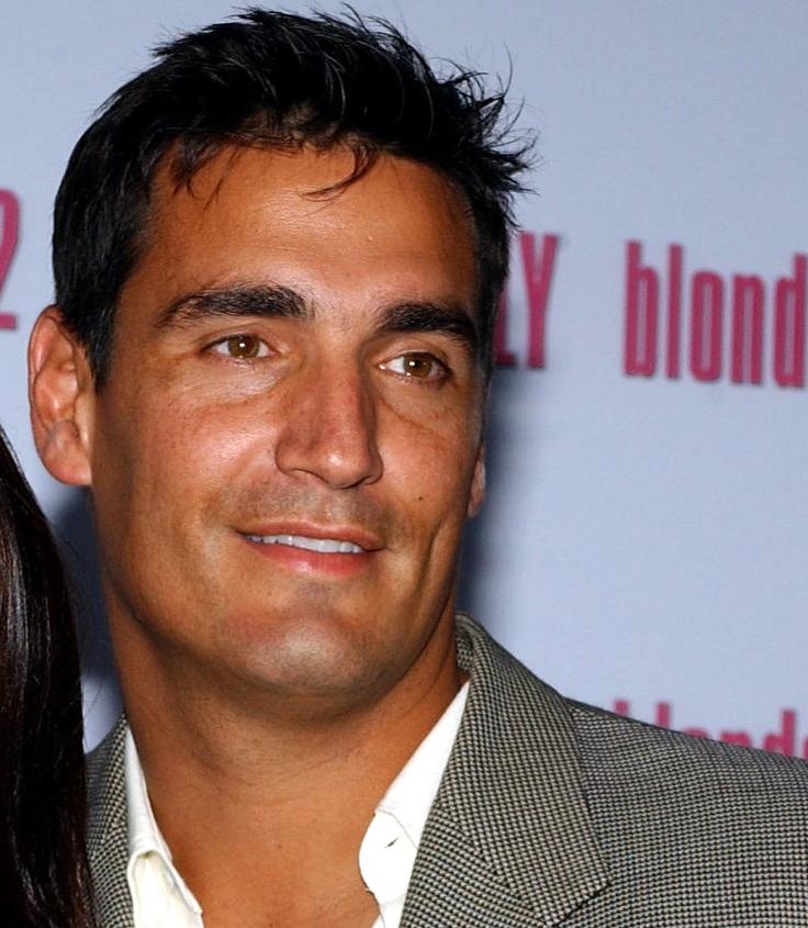 AJ Discala Wiki, Wife, Now, Net Worth, Wikipedia, Age, Wedding - ABTC