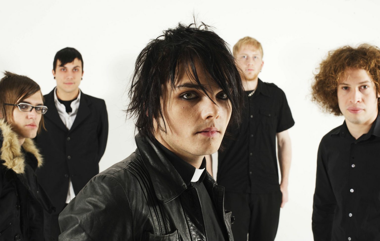 My Chemical Romance Members Age, Names, Lead Singer, Now, Setlist - ABTC
