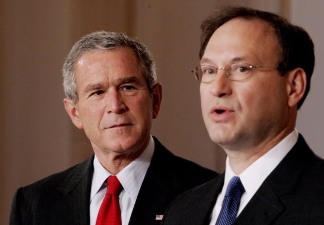 Who Is Samuel Alito? Bio, Net worth, Wife, Children, Age, Parents ...