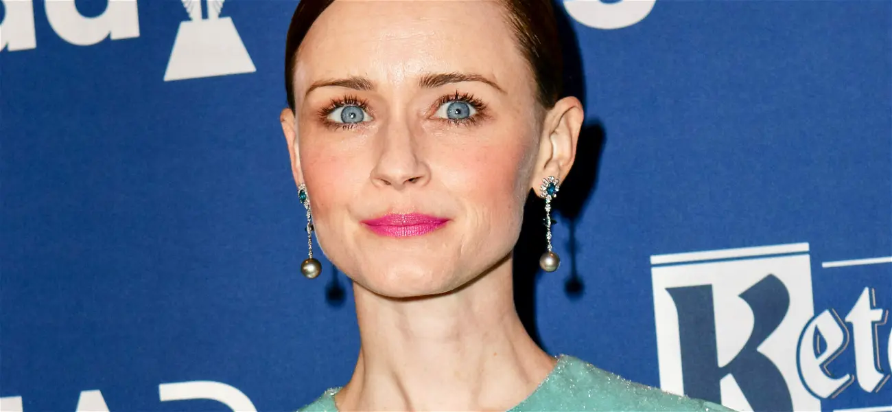 How old was Alexis Bledel when she played Rory Season 1? Does Alexis ...