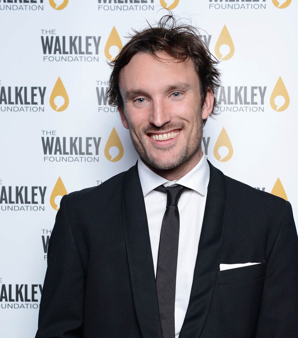 Andrew Quilty Biography, Age, Wife, children, Instagram, Book, Art, Net ...