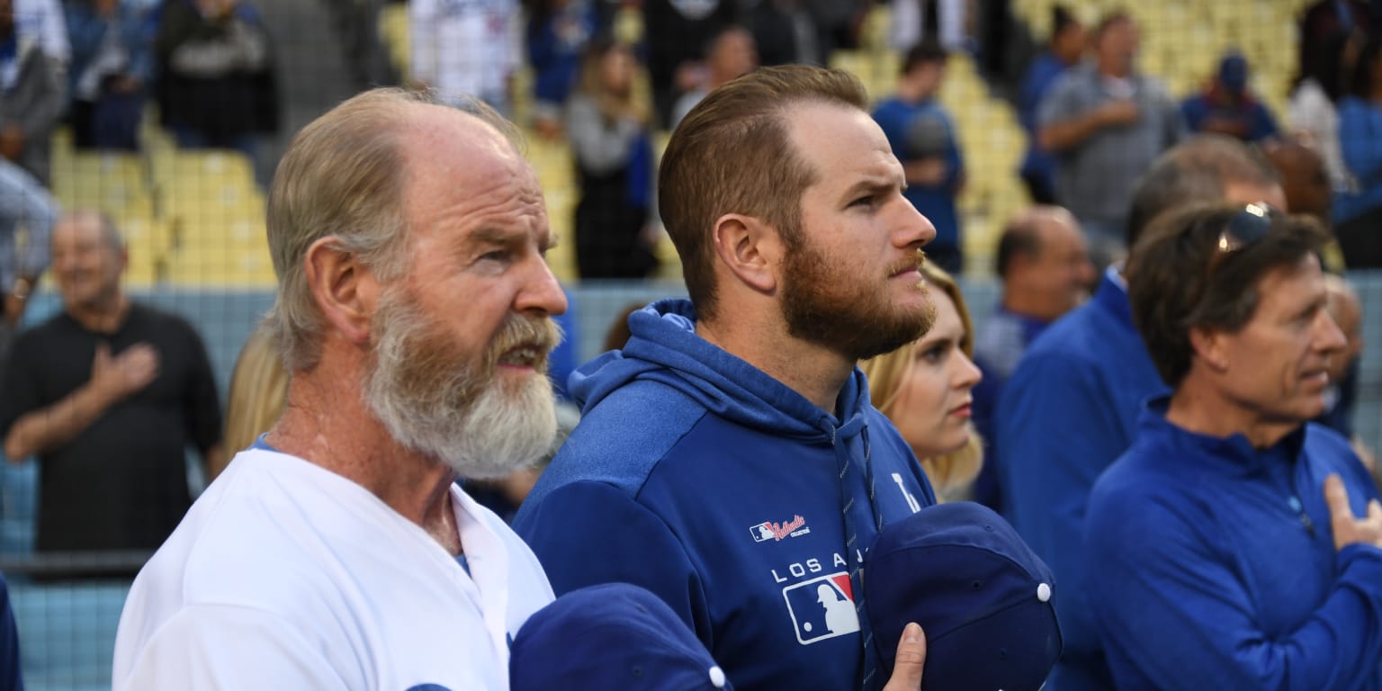 Max Muncy Parents: Who Are Lee Muncy And Midge Muncy? - ABTC
