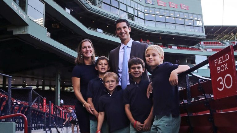 Mike Hazen wiki, Net Worth, Salary, Family, Contract and Age of Arizona ...