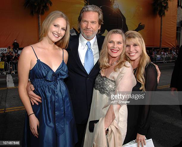 Jeff Bridges Children: Meet Isabelle Bridges, Haley Roselouise Bridges ...