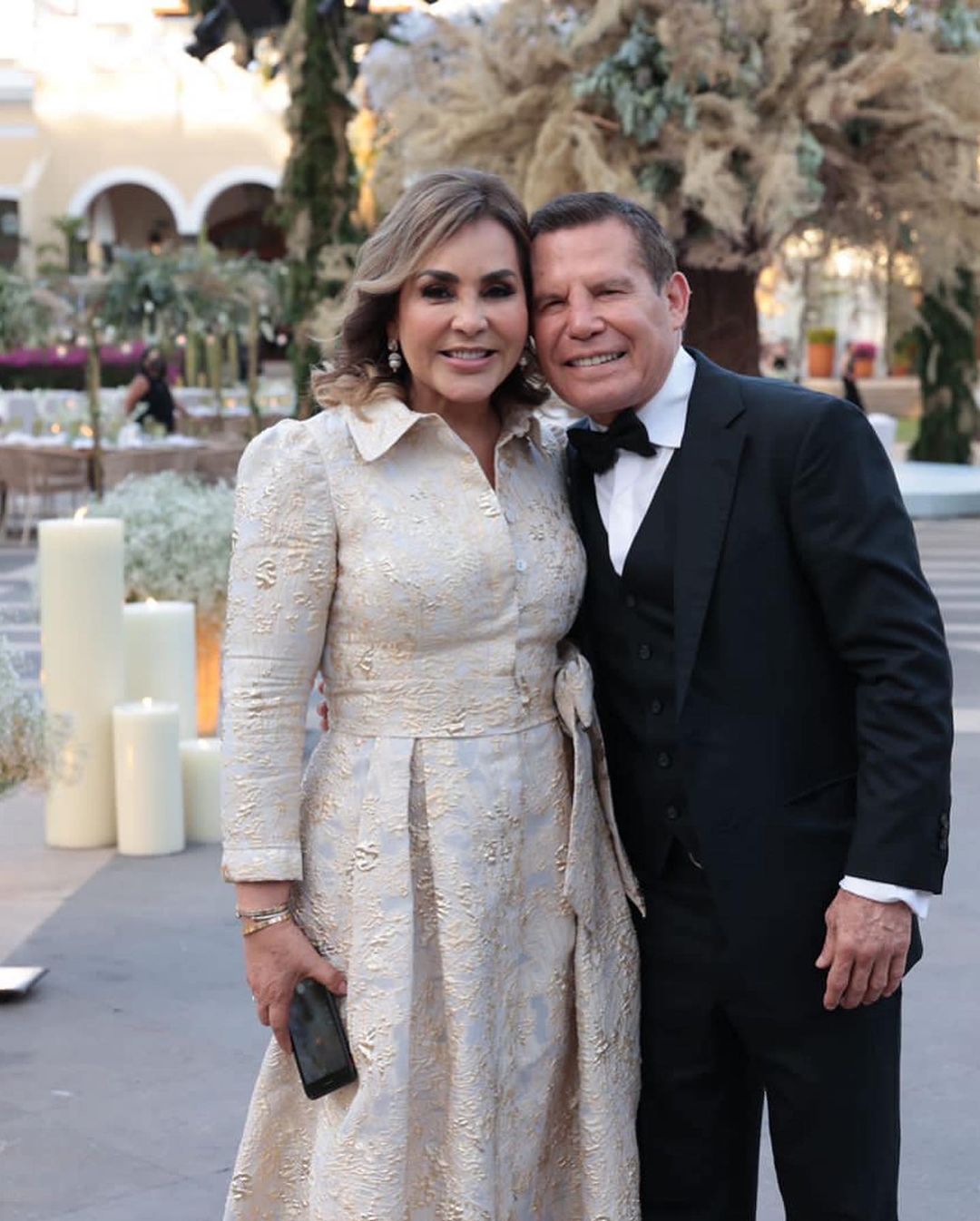 Who is Julio César Chávez's Wife Myriam Escobar? - ABTC