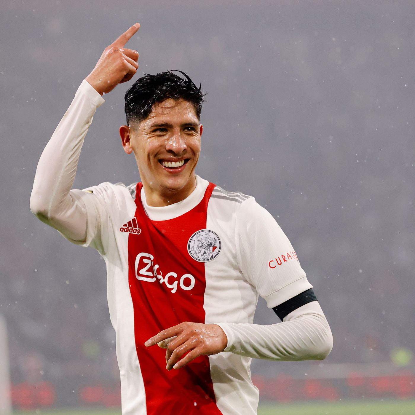 Edson Álvarez Salary: How much does Edson Alvarez make a year? - ABTC