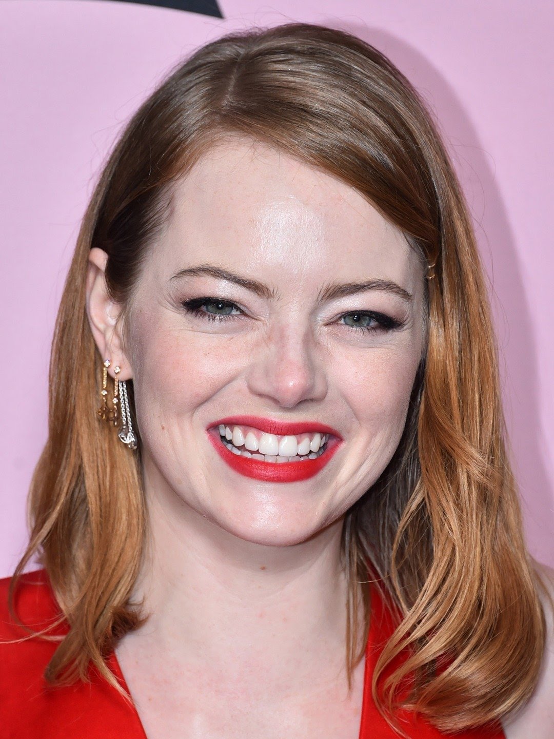 Emma Stone Age, Height, Parents, Husband, Children - ABTC