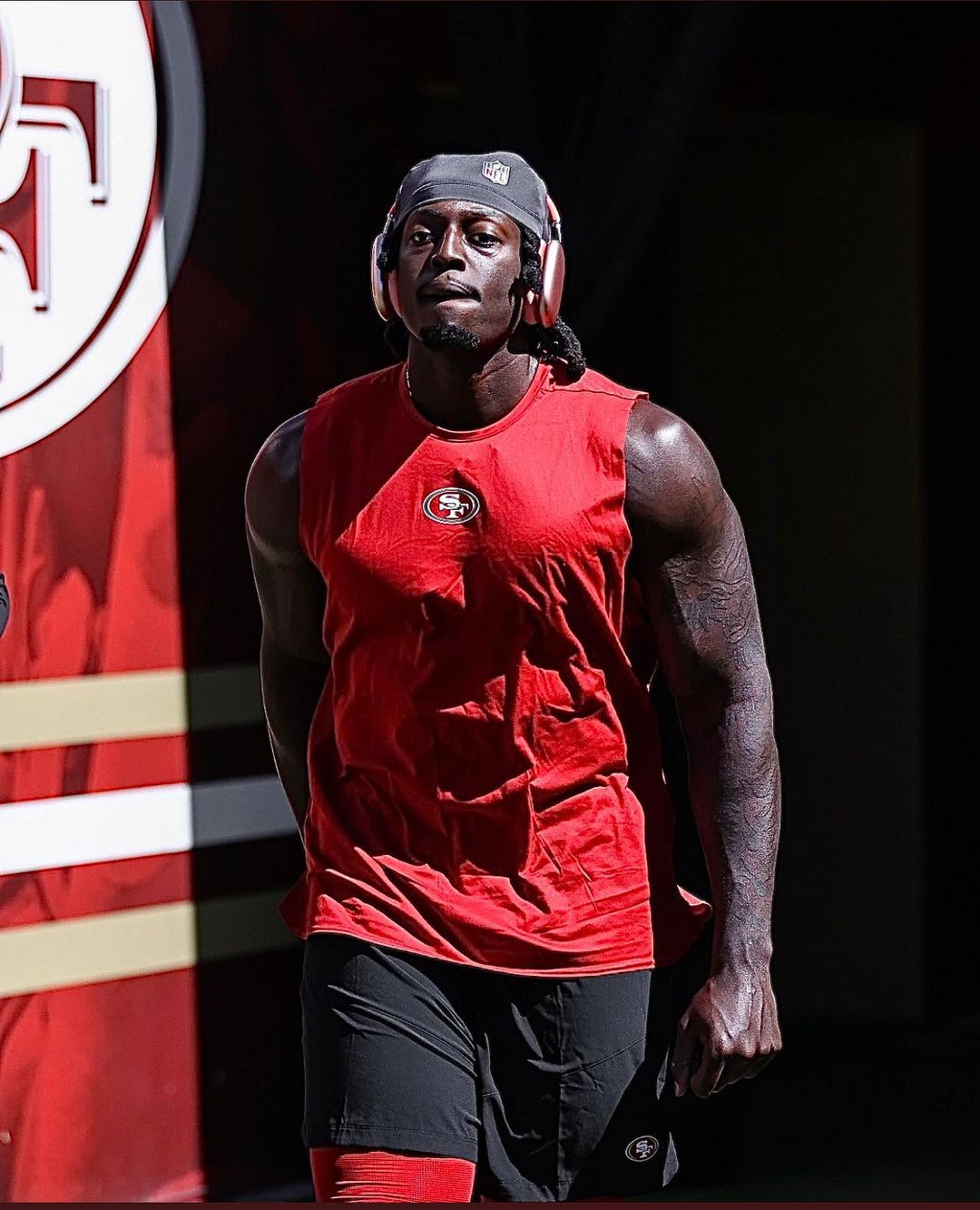 Javon Kinlaw Age, Height, Parents, Wife, Children, Instagram - ABTC