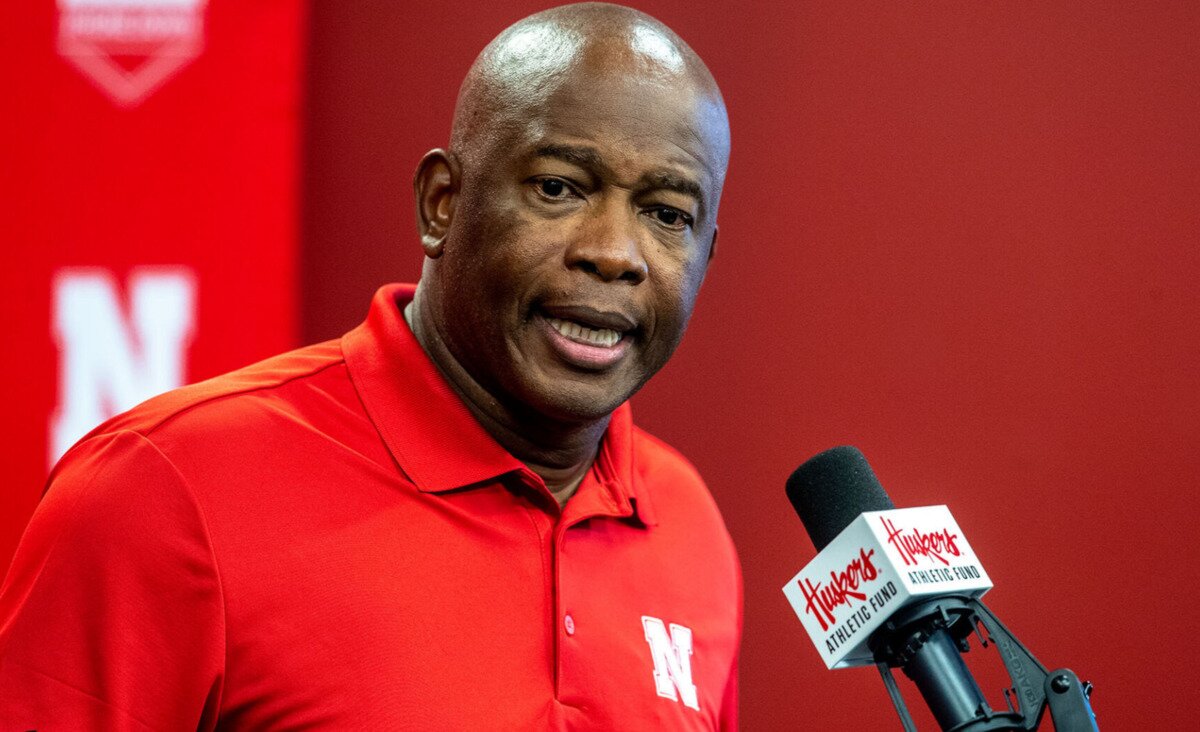 Mickey Joseph Salary: How Much Does Mickey Joseph Make? - ABTC