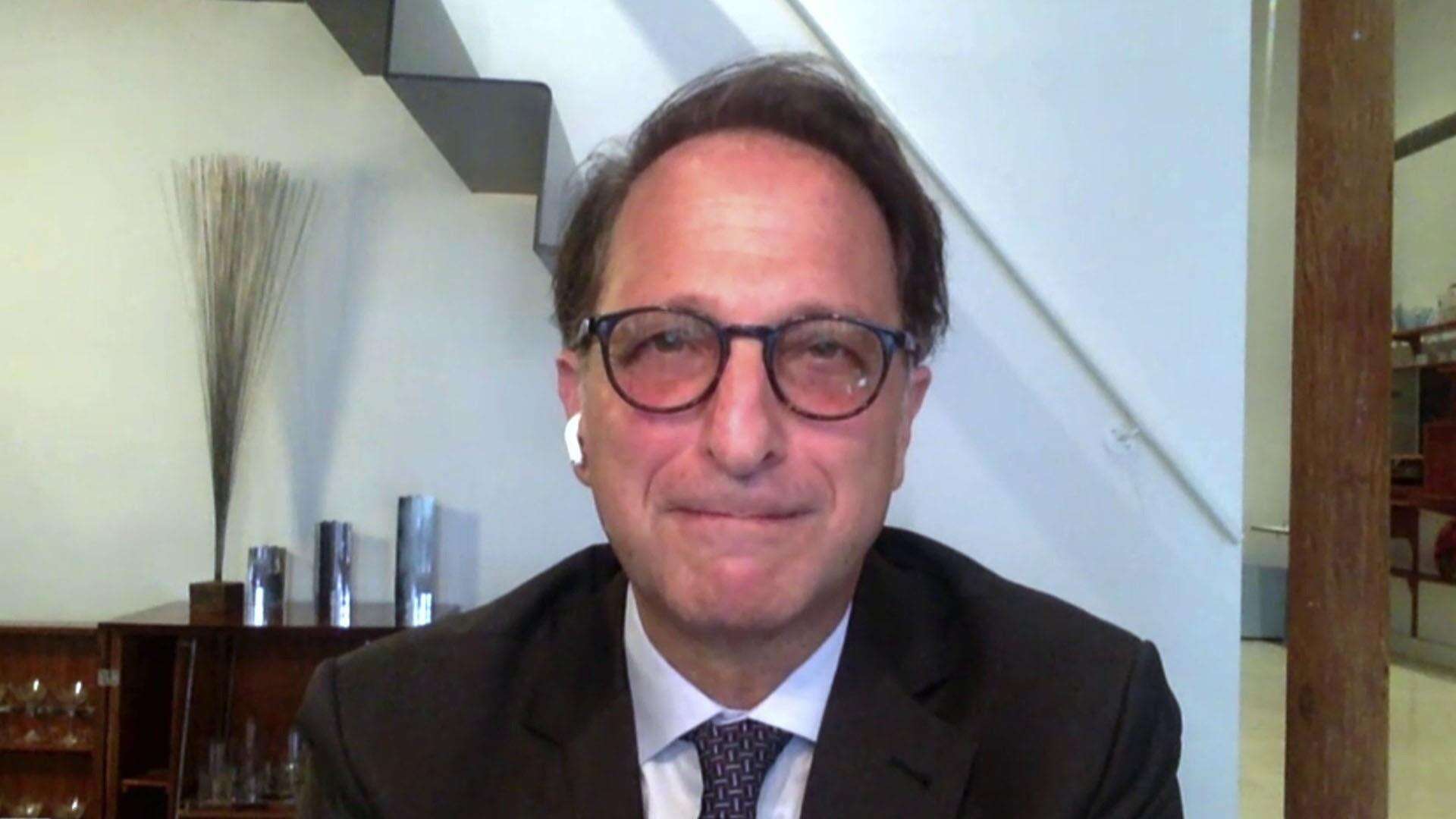 Andrew Weissmann Wife: Who is Debra Weissmann? - ABTC