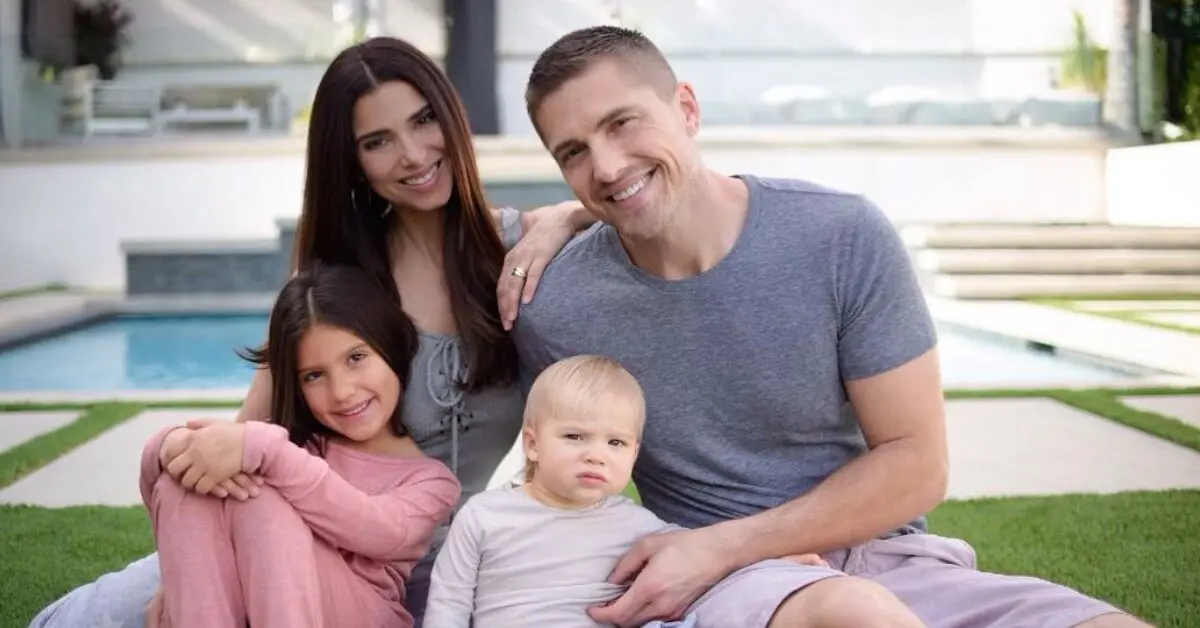 Roselyn Sanchez Children: Meet Sebella Rose Winter, Dylan Gabriel ...