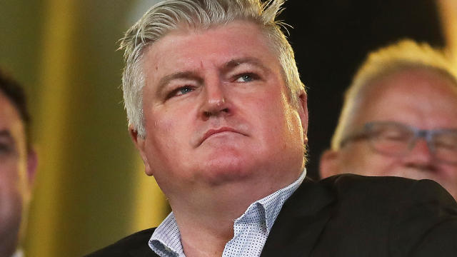 Terry MacGill: Who Is Stuart MacGill Father? - ABTC