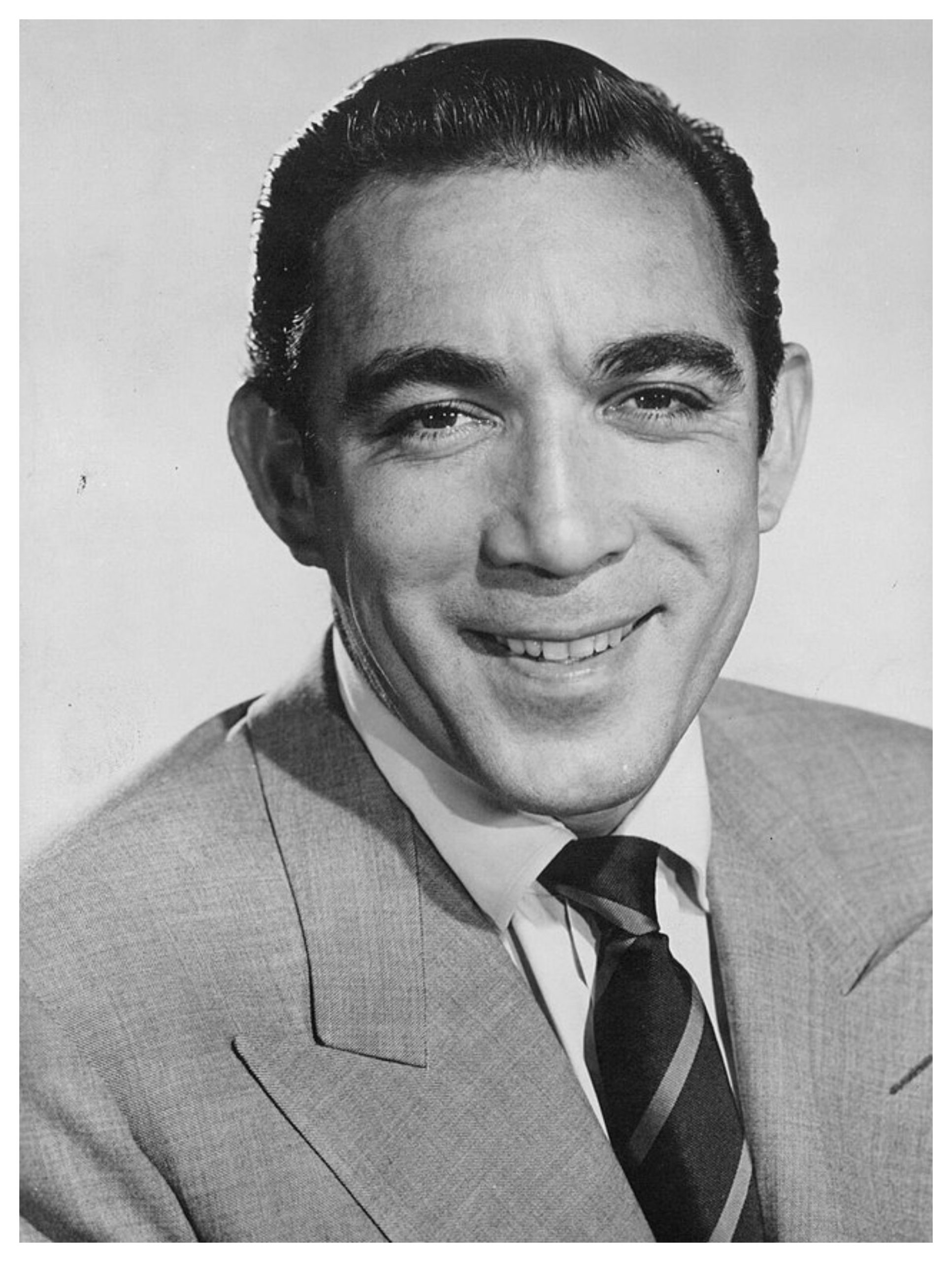 Did Anthony Quinn serve in WWII? - ABTC
