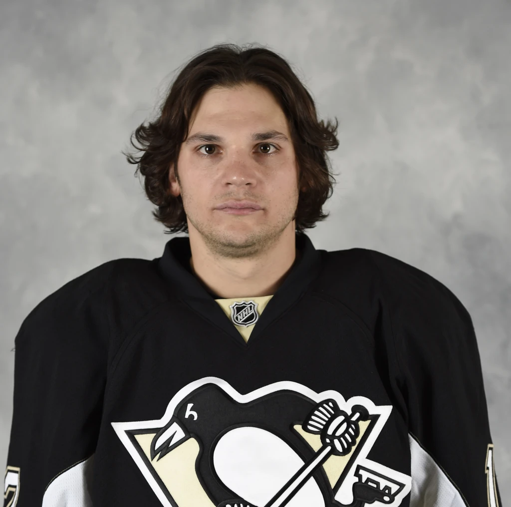 Daniel Carcillo Biography, Position, Number, Age, Height, Weight, Stats ...