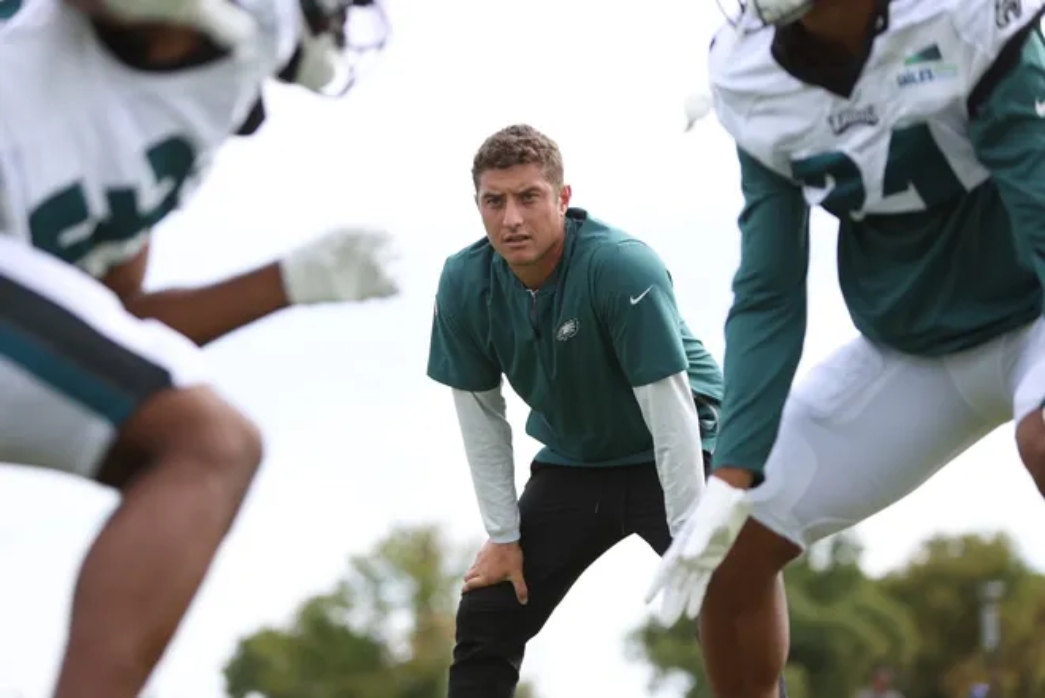 Tyler Brown EAGLES Salary: How much does Tyler Brown make as Special ...
