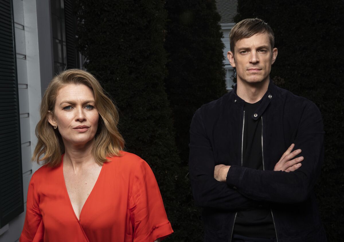Are Joel Kinnaman and Mireille Enos friends? - ABTC