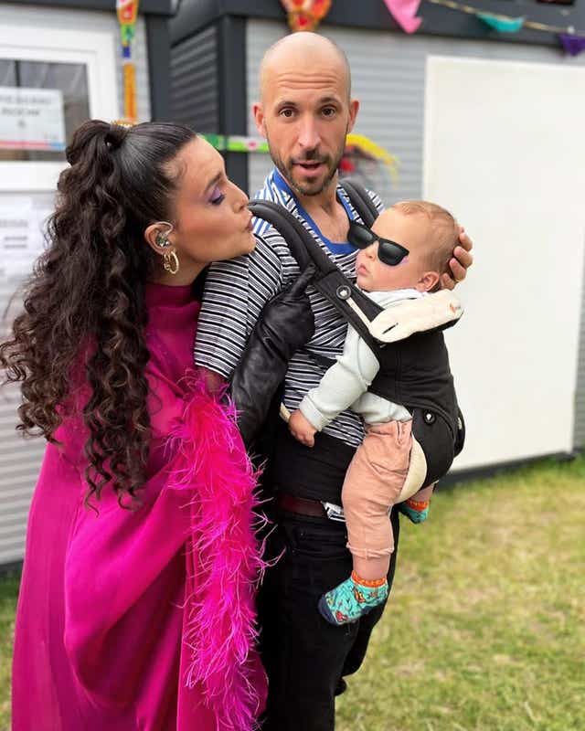 Jessie Ware Husband: Meet Sam Burrows - ABTC