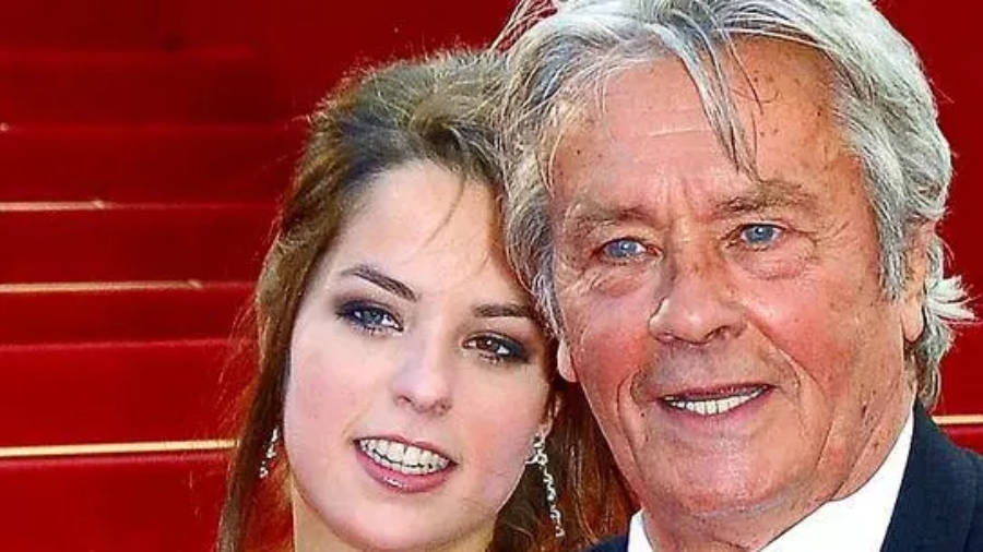 Alain Delon Grandchildren: Meet Alyson Le Borges, Lou Delon, and Liv ...