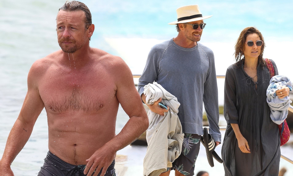 Simon Baker Parents: Meet Barry Baker, Elizabeth Labberton - ABTC