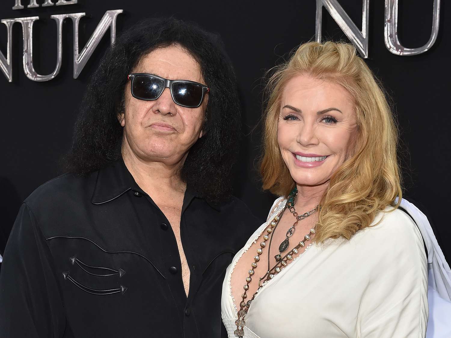 What star dated Gene Simmons? How long did Gene Simmons date his wife ...