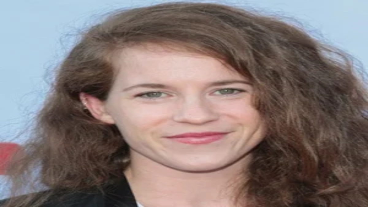 Katie Stuart (actress) siblings: Meet Ted Stuart - ABTC