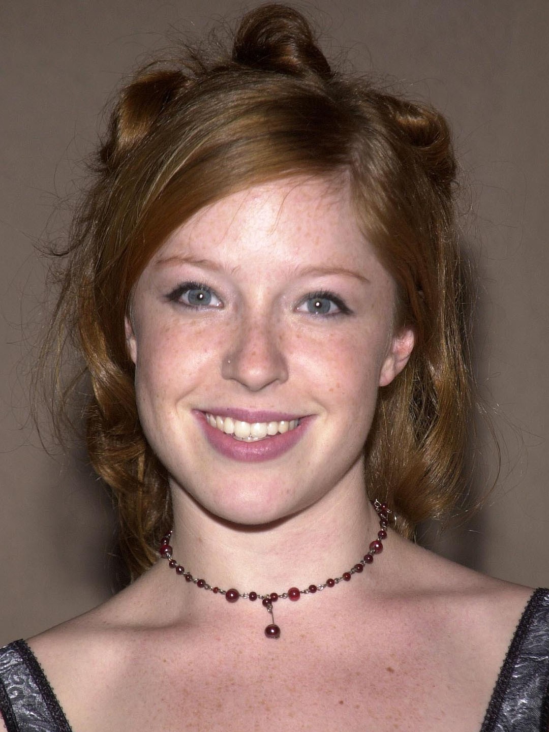 Who is Angela Goethals, the blonde sister home alone? - ABTC