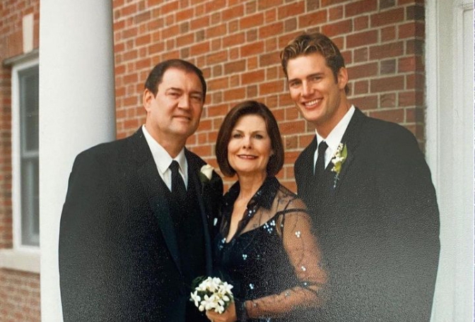 Ryan McPartlin parents: Meet Steve McPartlin & Lois McPartlin - ABTC