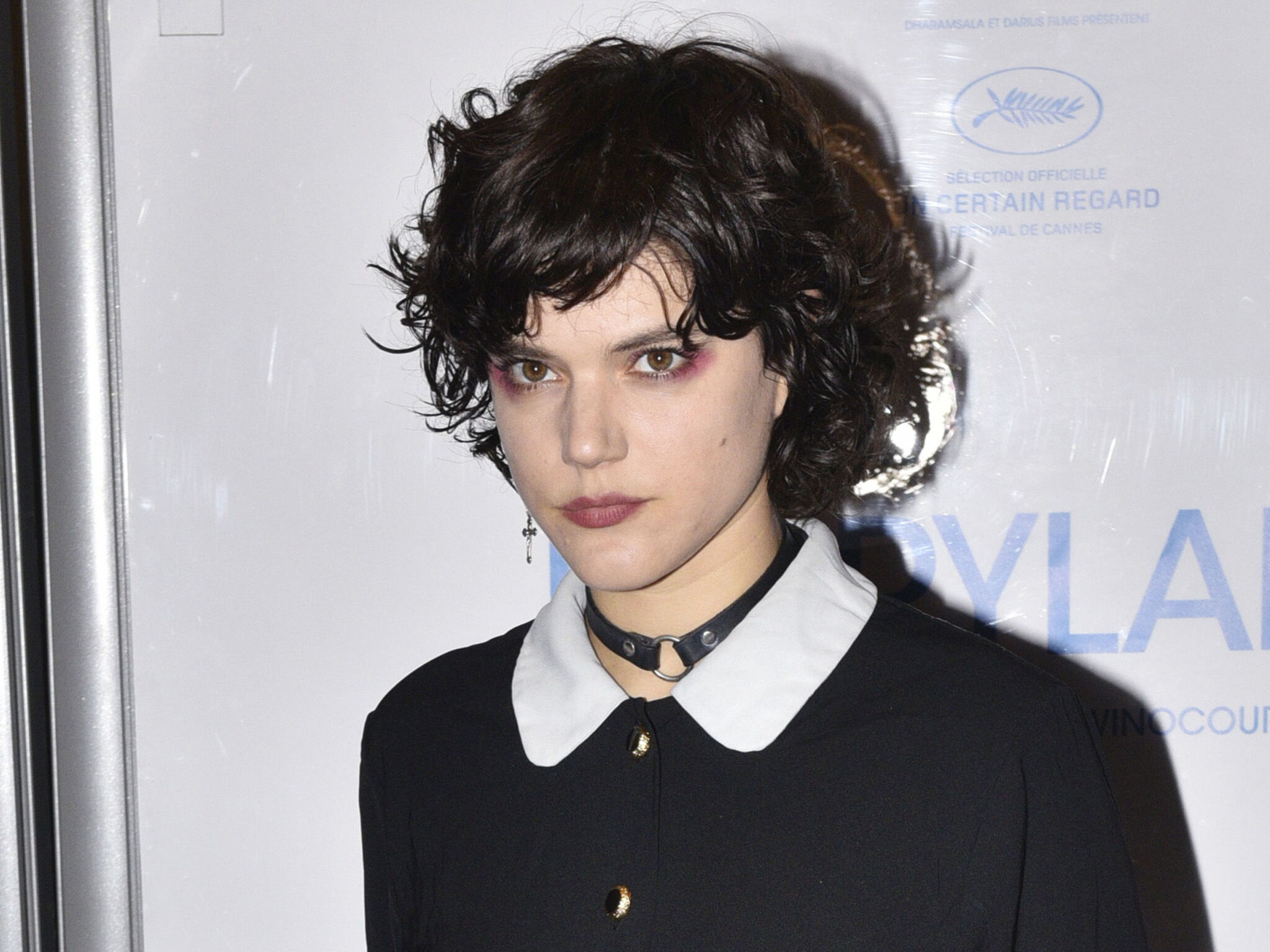 Who is Soko (singer) partner? Meet Stella Leoni - ABTC